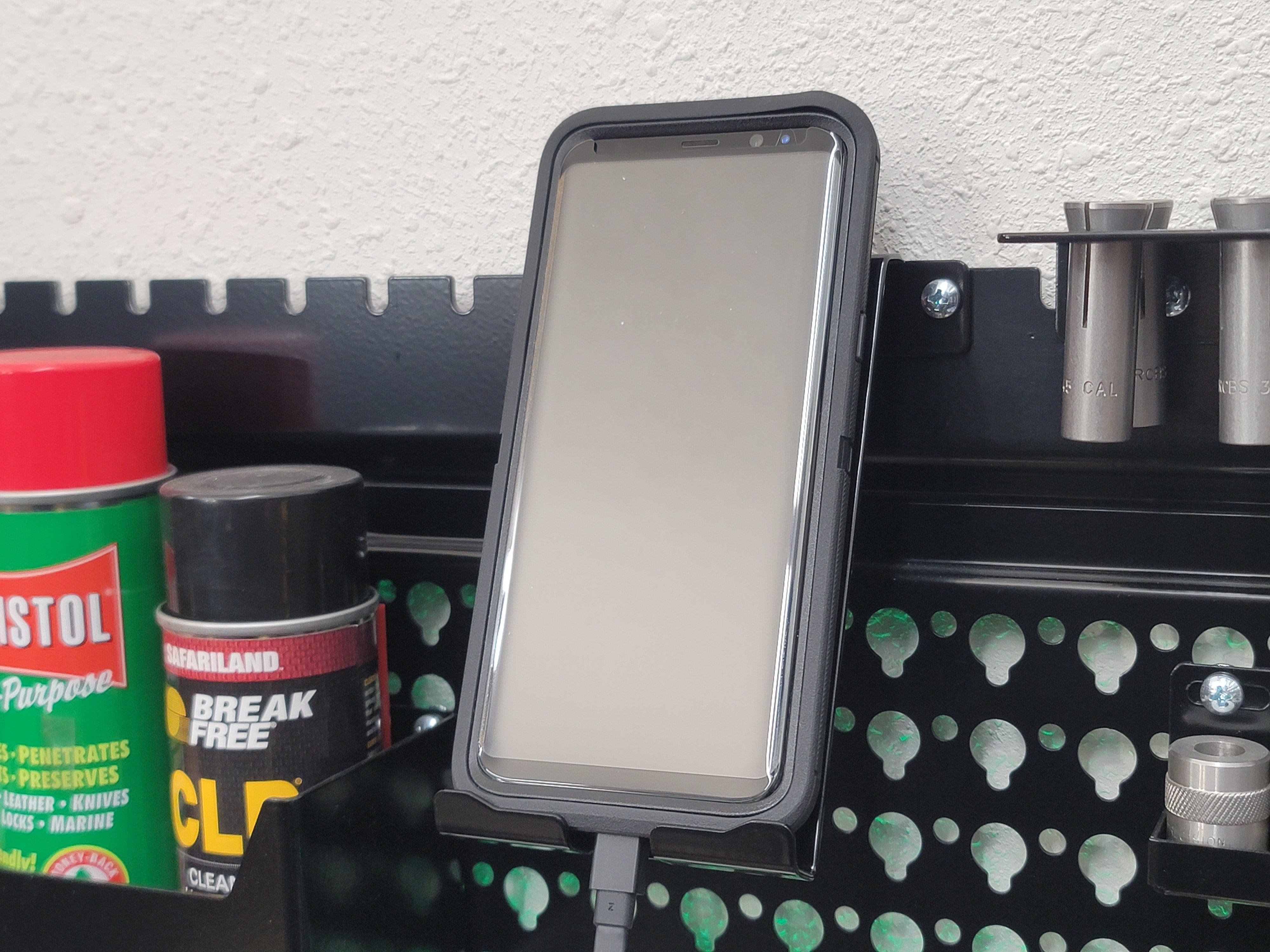 Phone dock – Inline Fabrication