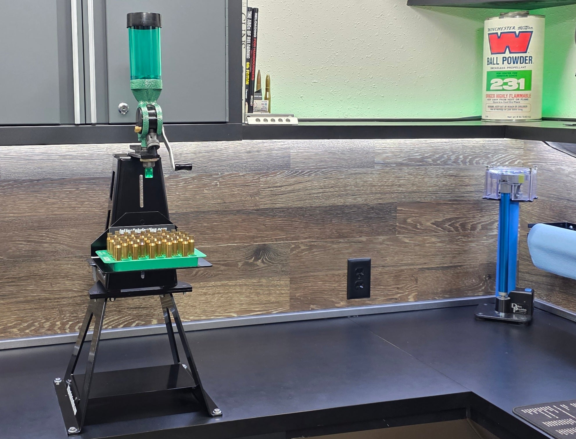 Powder measure stand – Inline Fabrication