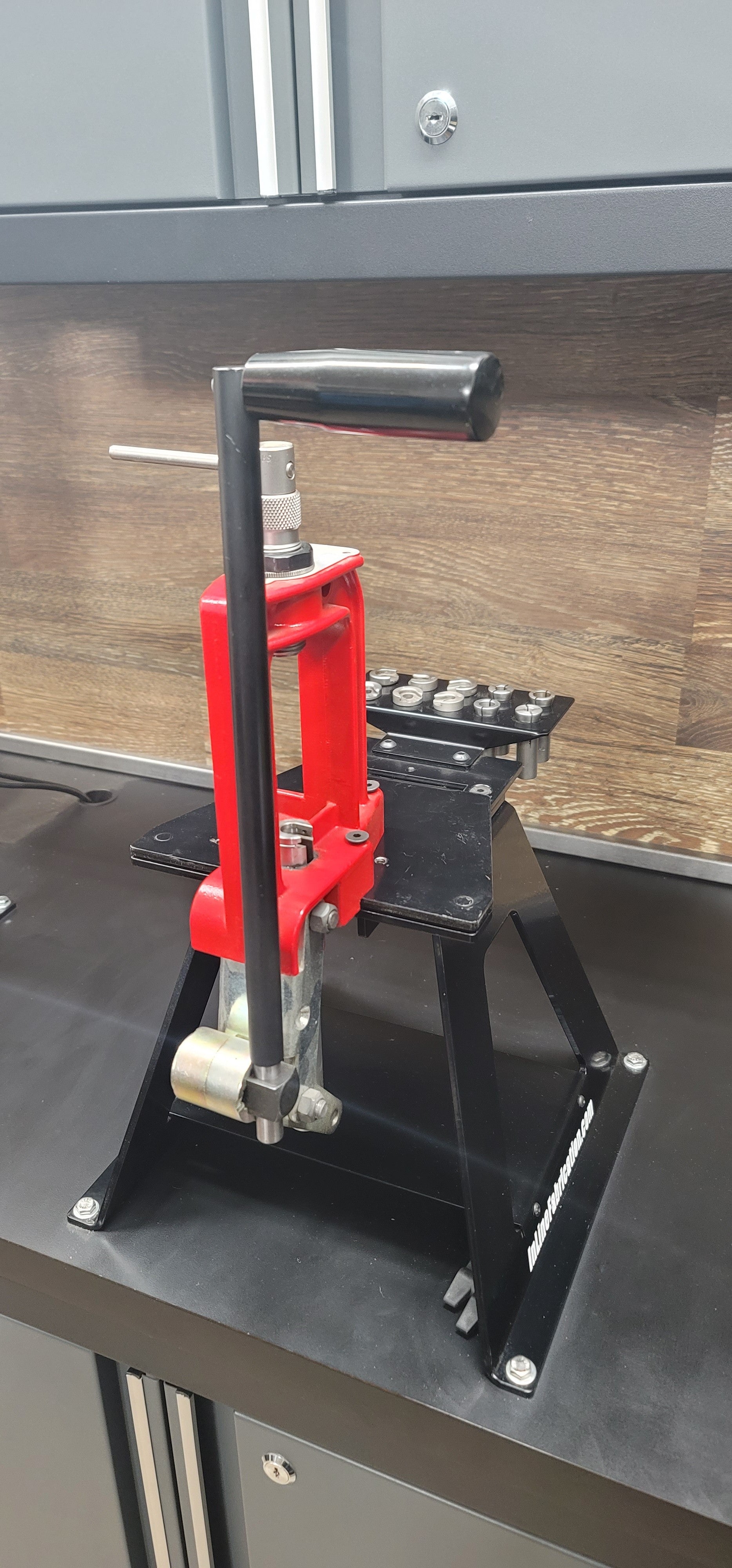 Standard height roller levers – Inline Fabrication