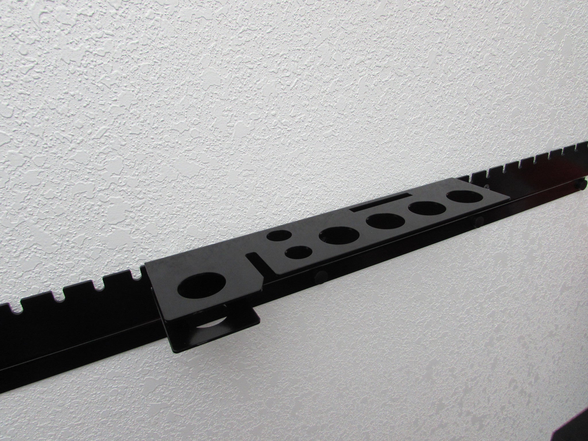 InLine Rail™ Wall mount organization system – Inline Fabrication