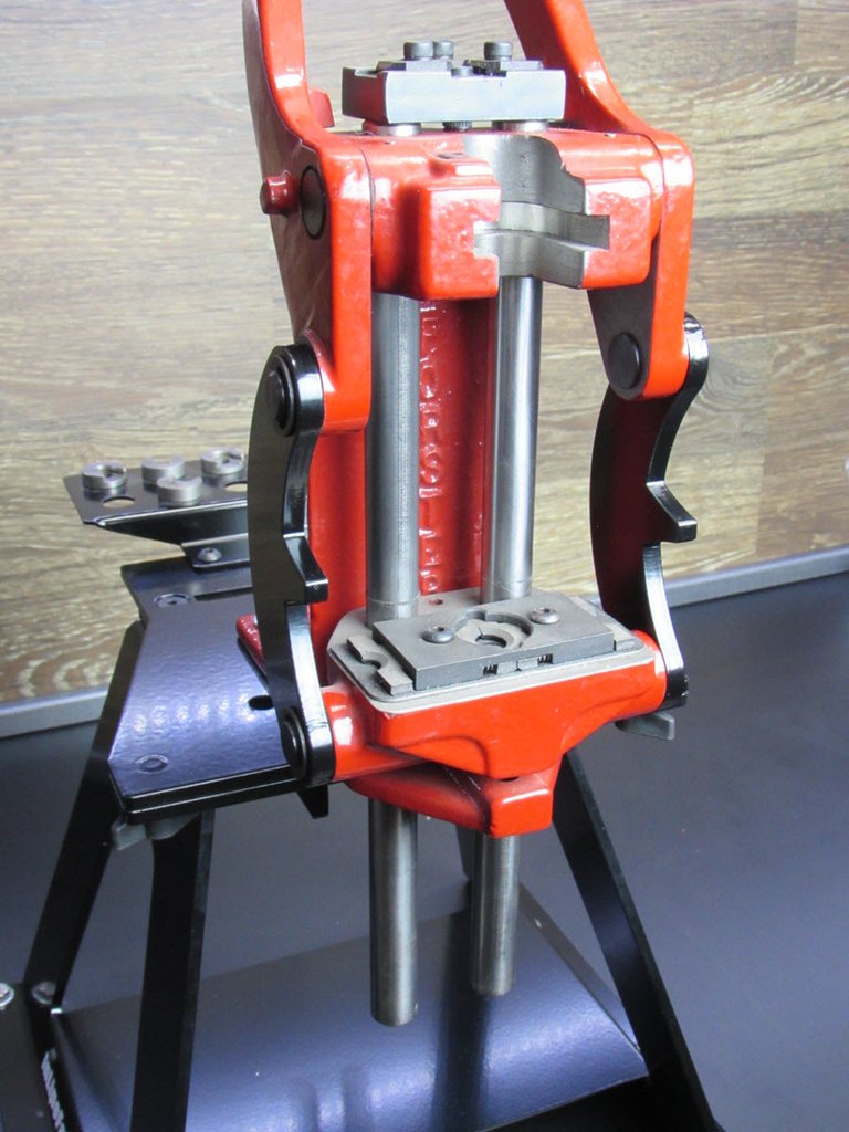 Case ejector systems – Inline Fabrication